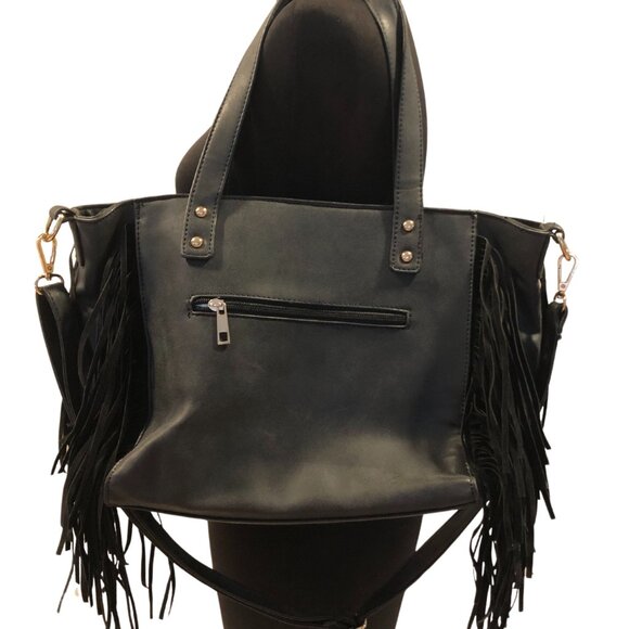 Yoki | Bags | Yoki Nearly New Large Black Fringe Purse Bag Shoulder ...